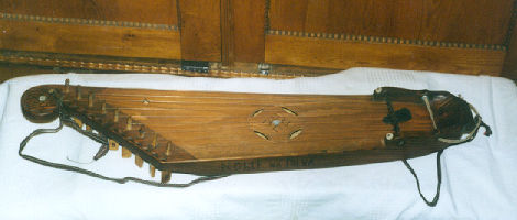 Tautiskais mūzikas instruments IV — uzdevums. Mūzika (Skola2030), 4. klase.