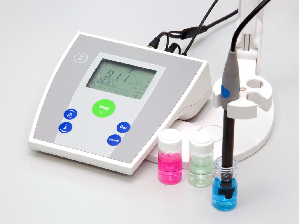 pH jēdziens un pH vērtības noteikšana — teorija. Ķīmija, 10. klase.