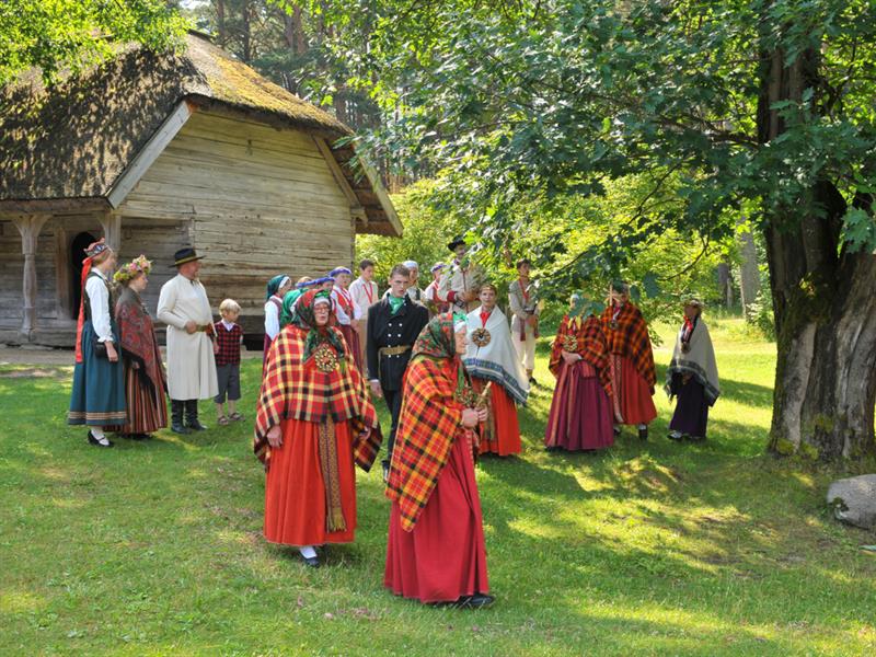 Latvijas novadi — teorija. Sociālās zinības un vēsture (Skola2030), 5 ...