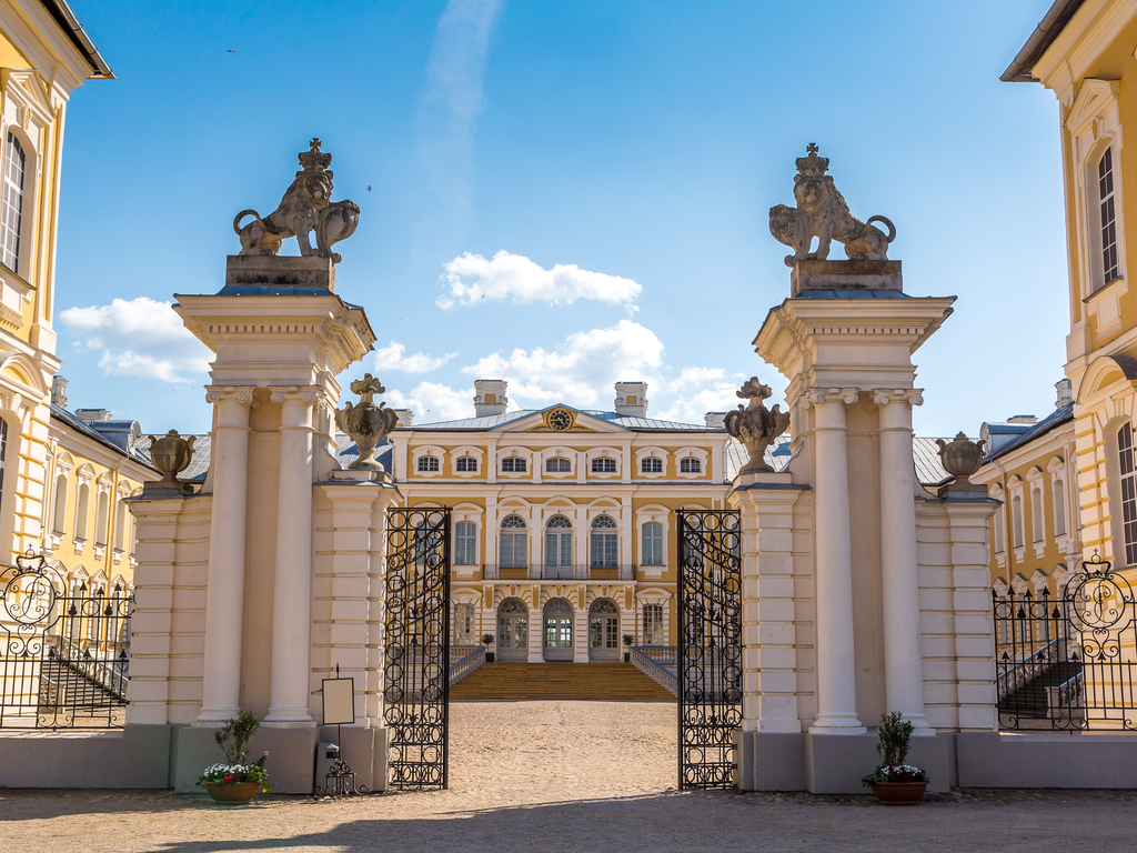Ievērojamākās baroka celtnes — uzdevums. Mūzika (Skola2030), 8. klase.