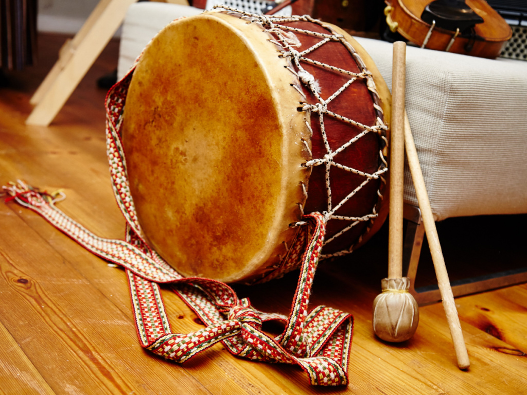 Folklora un postfolklora — teorija. Mūzika (Skola2030), 7. klase.