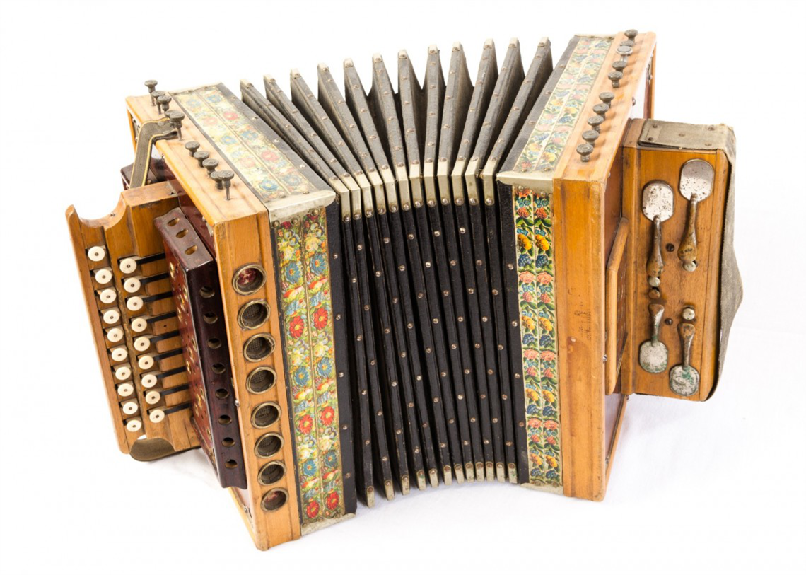 Nosauc mūzikas instrumentu! — uzdevums. Mūzika (Skola2030), 4. klase.